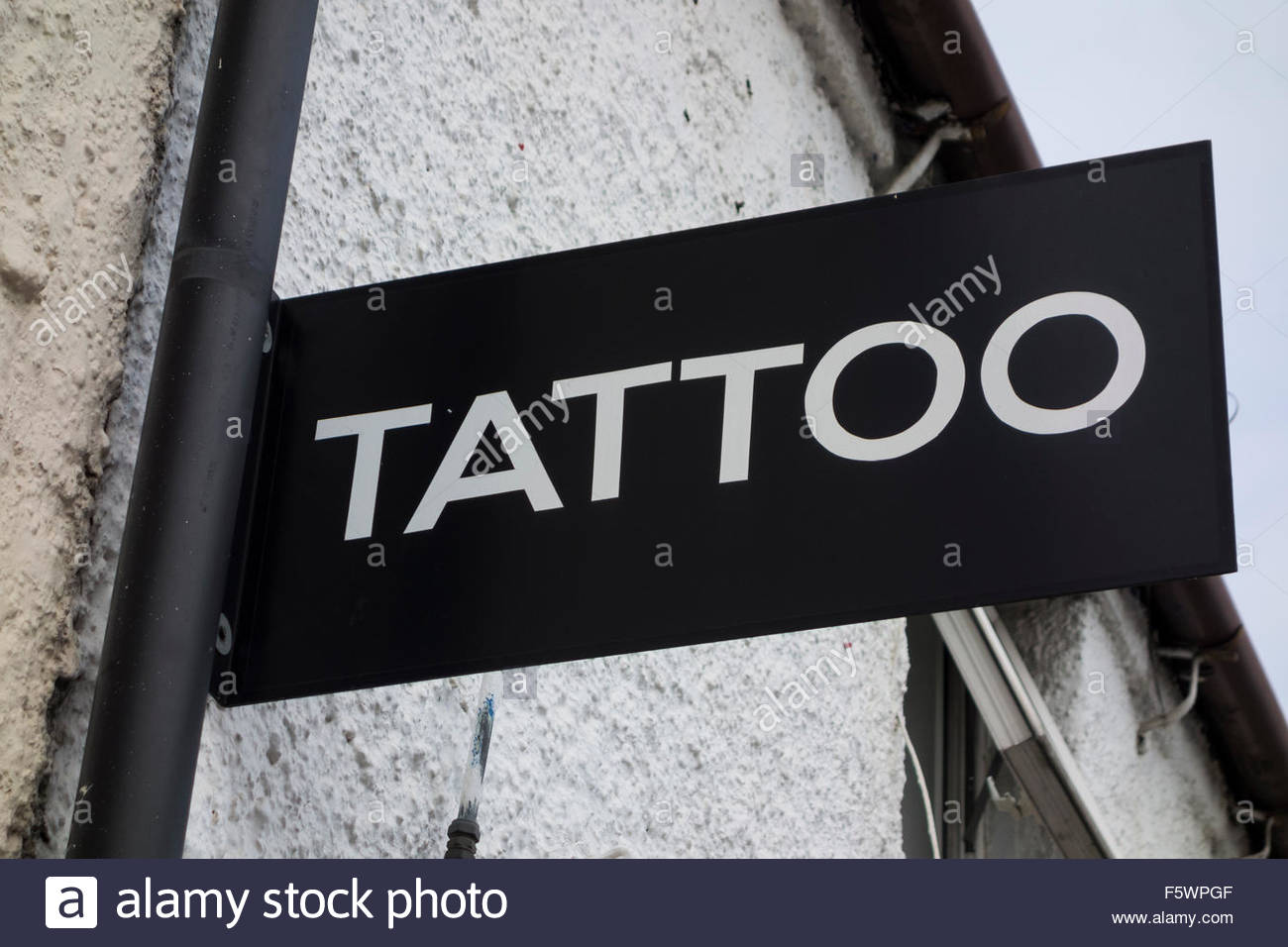 Tattoo Sign Stock Photos & Tattoo Sign Stock Images - Alamy