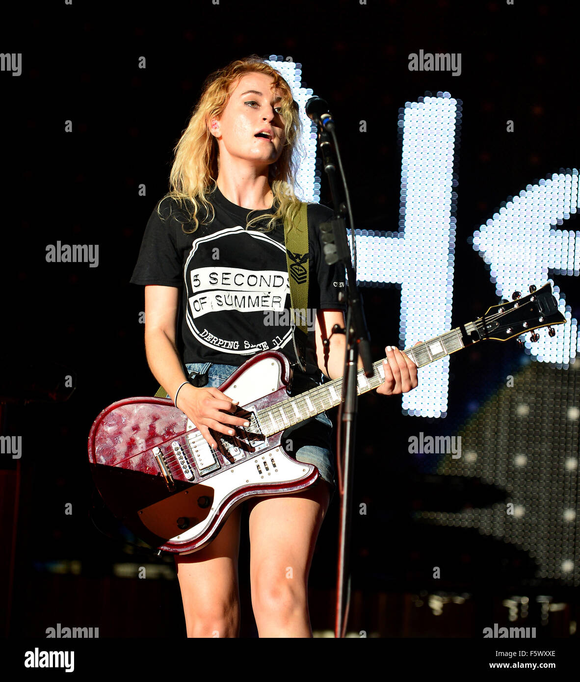 Hey Violet perform live in concert as supporting act for 5 Seconds of ...