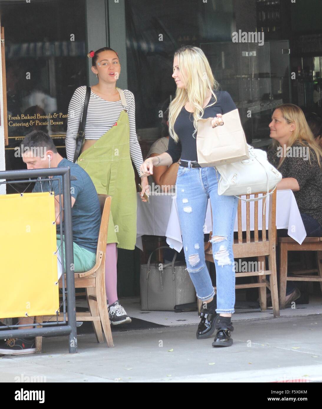 Miley Cyrus has lunch at The Farm with her mom Tish and then shops at ...