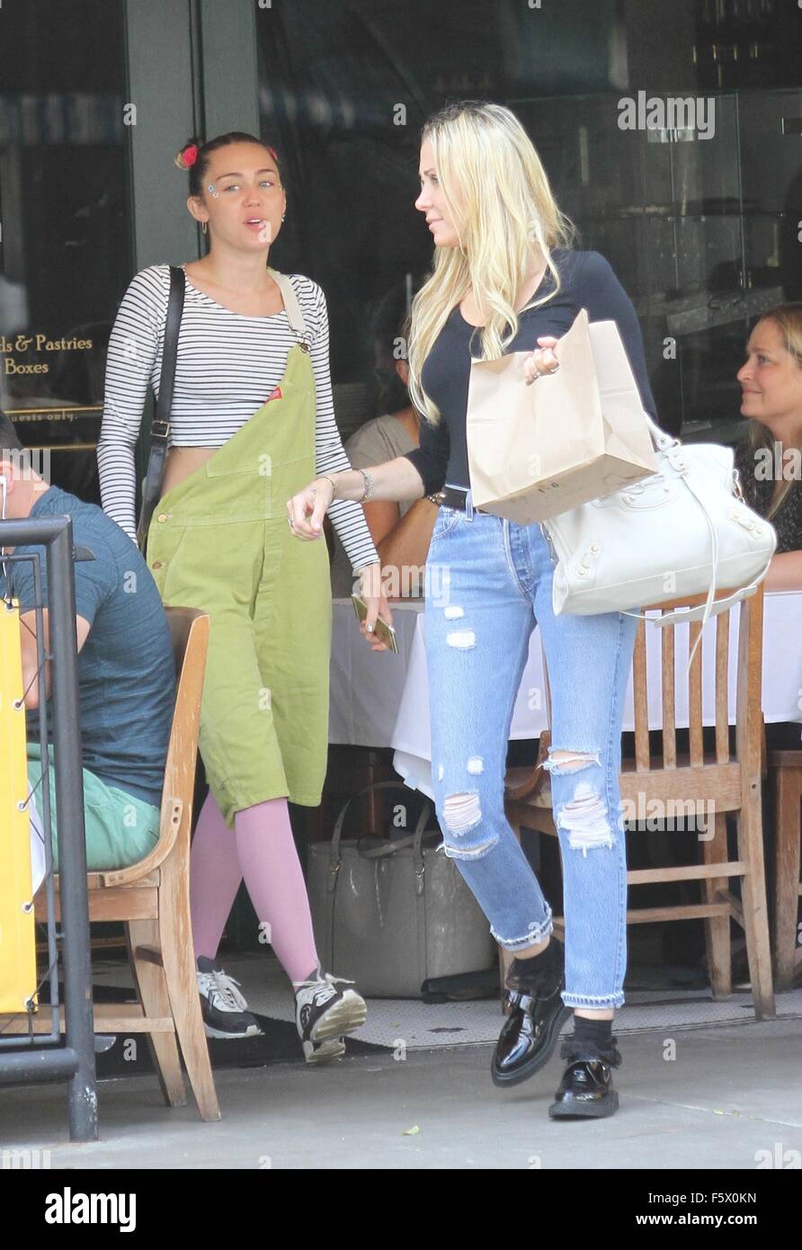 Miley Cyrus has lunch at The Farm with her mom Tish and then shops at ...