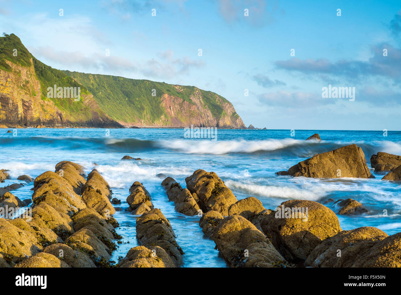 Cliff point hi-res stock photography and images - Alamy