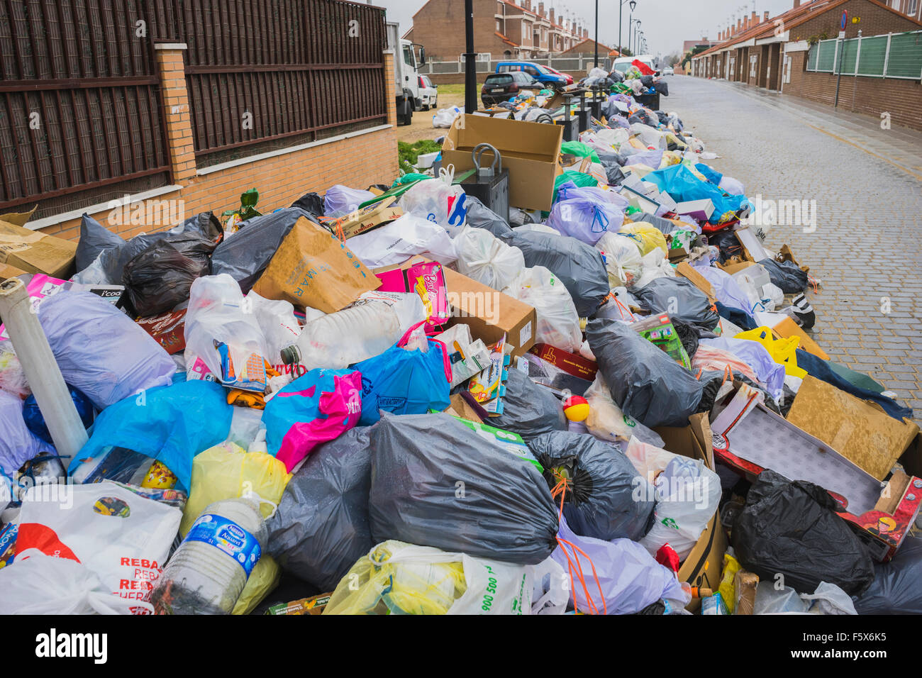 street strike by municipal waste collection Stock Photo - Alamy