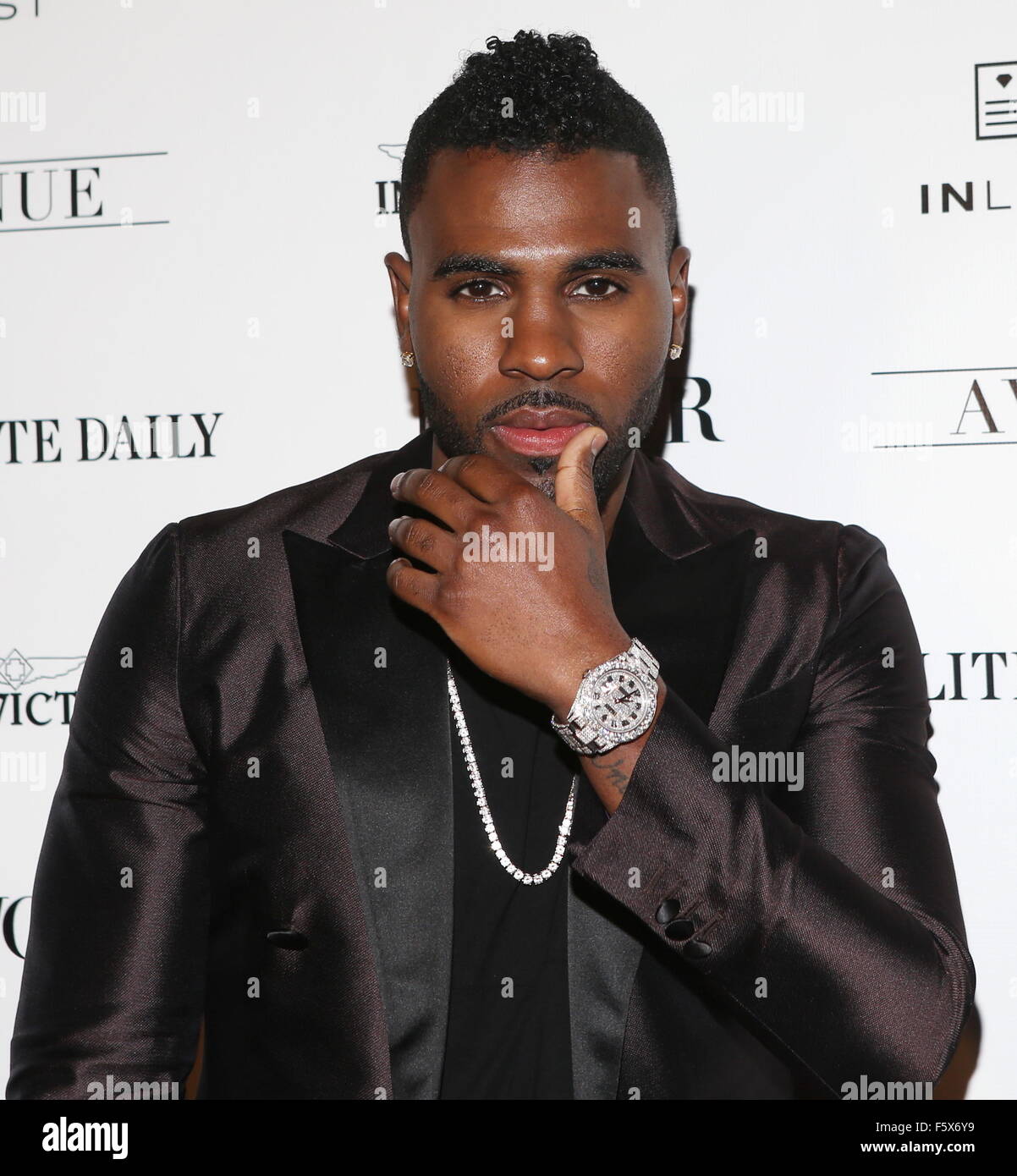 'Derulo Does Dujour' - special performance by cover star Jason Derulo ...