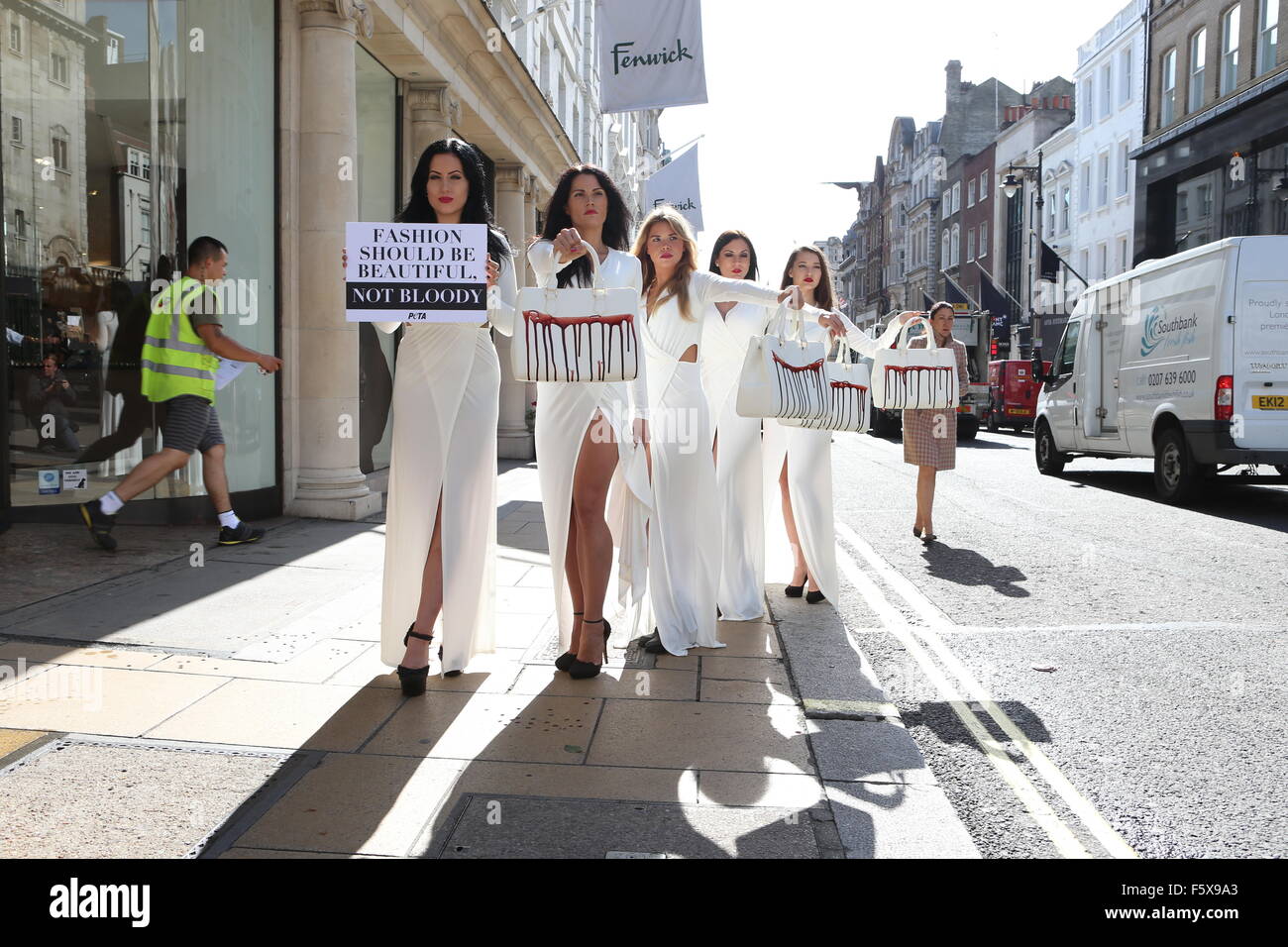 Peta models hi-res stock photography and images - Alamy