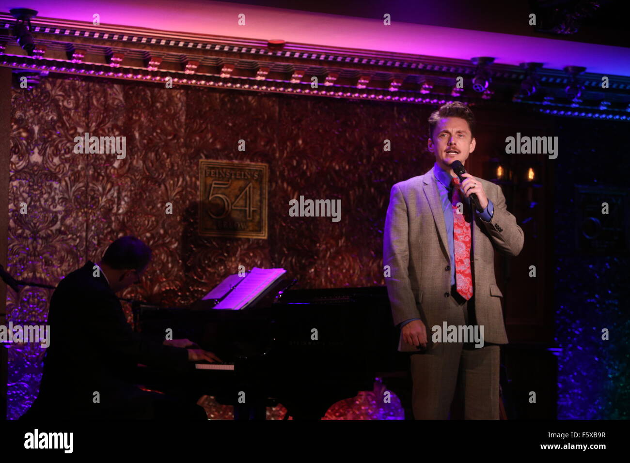Feinsteins 54 below press preview hi-res stock photography and images ...