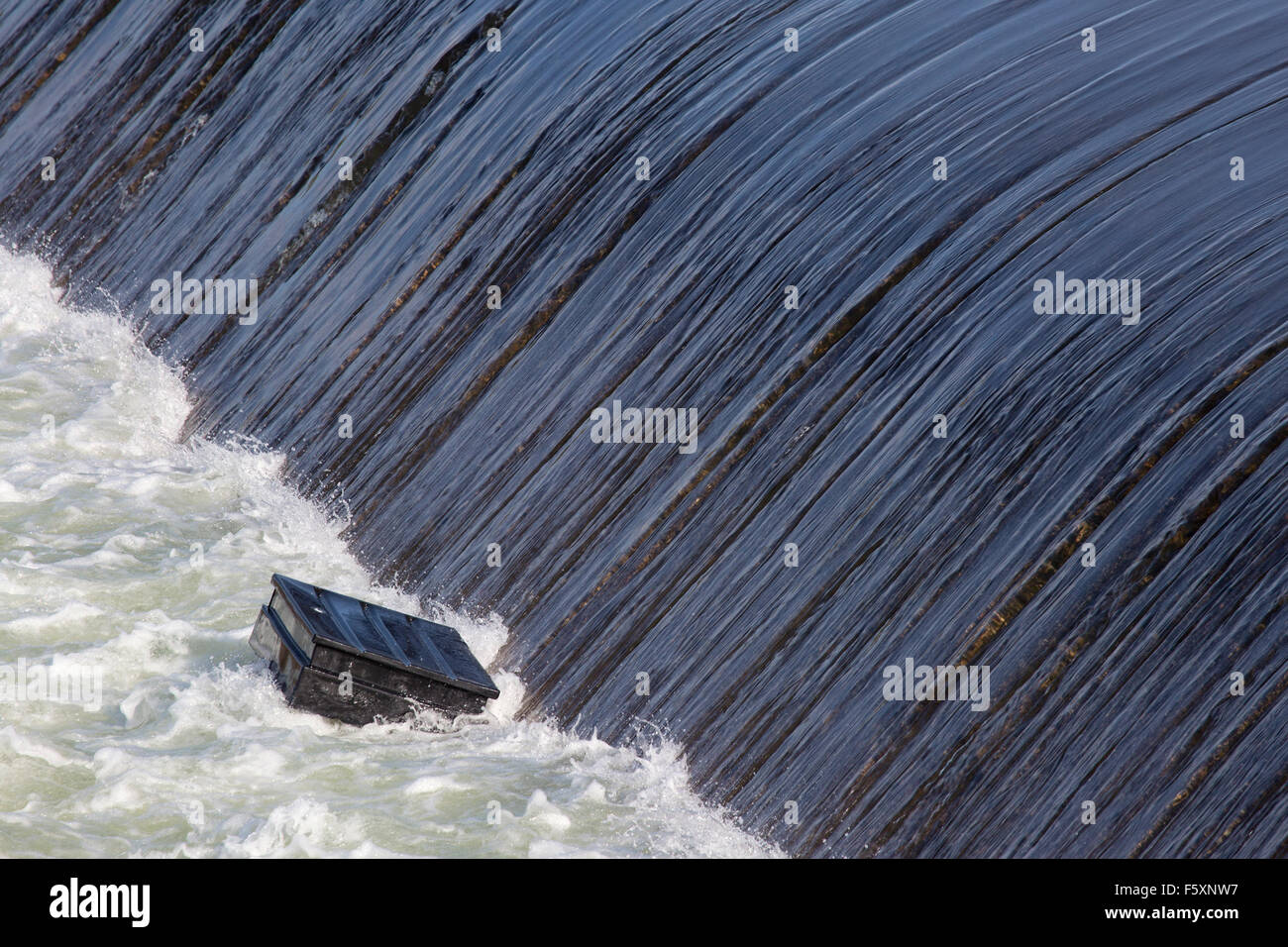 Hydraulic weirs hi-res stock photography and images - Alamy