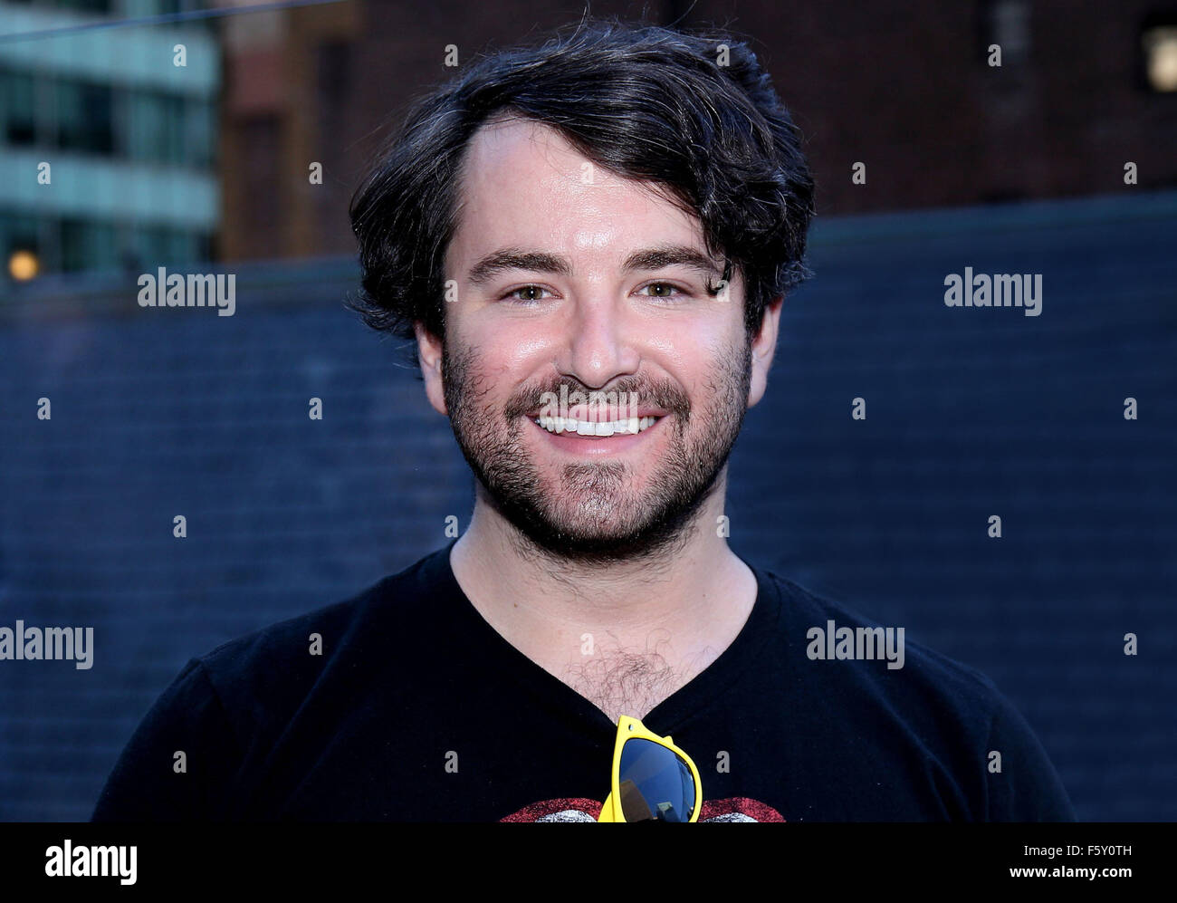 Alex brightman hi-res stock photography and images - Alamy