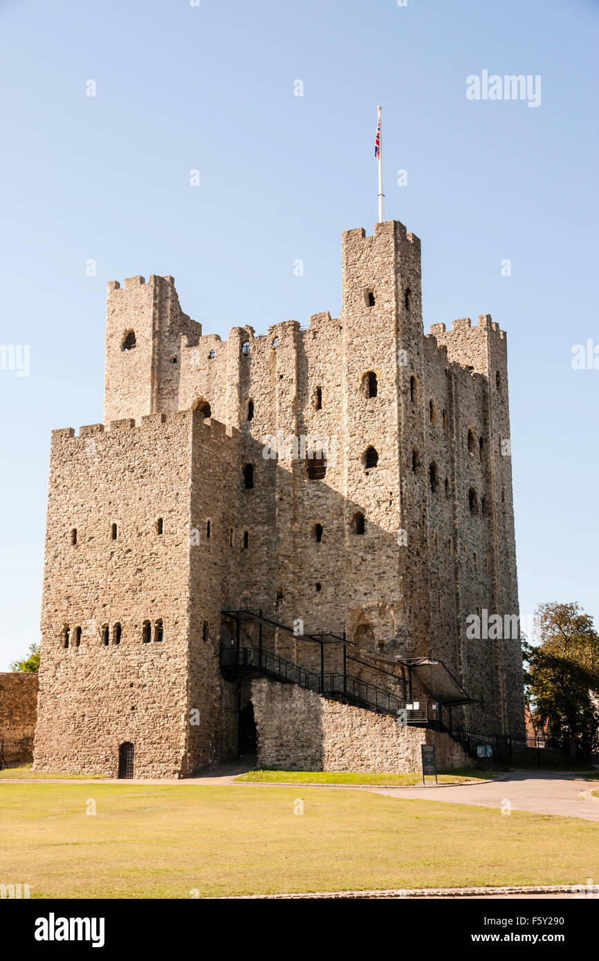 Rochester castle in England. One of the best preserved and finest ...