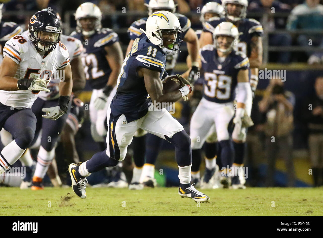 San Diego, CA, USA. 9th Nov, 2015. November 9, 2015: San Diego Chargers ...