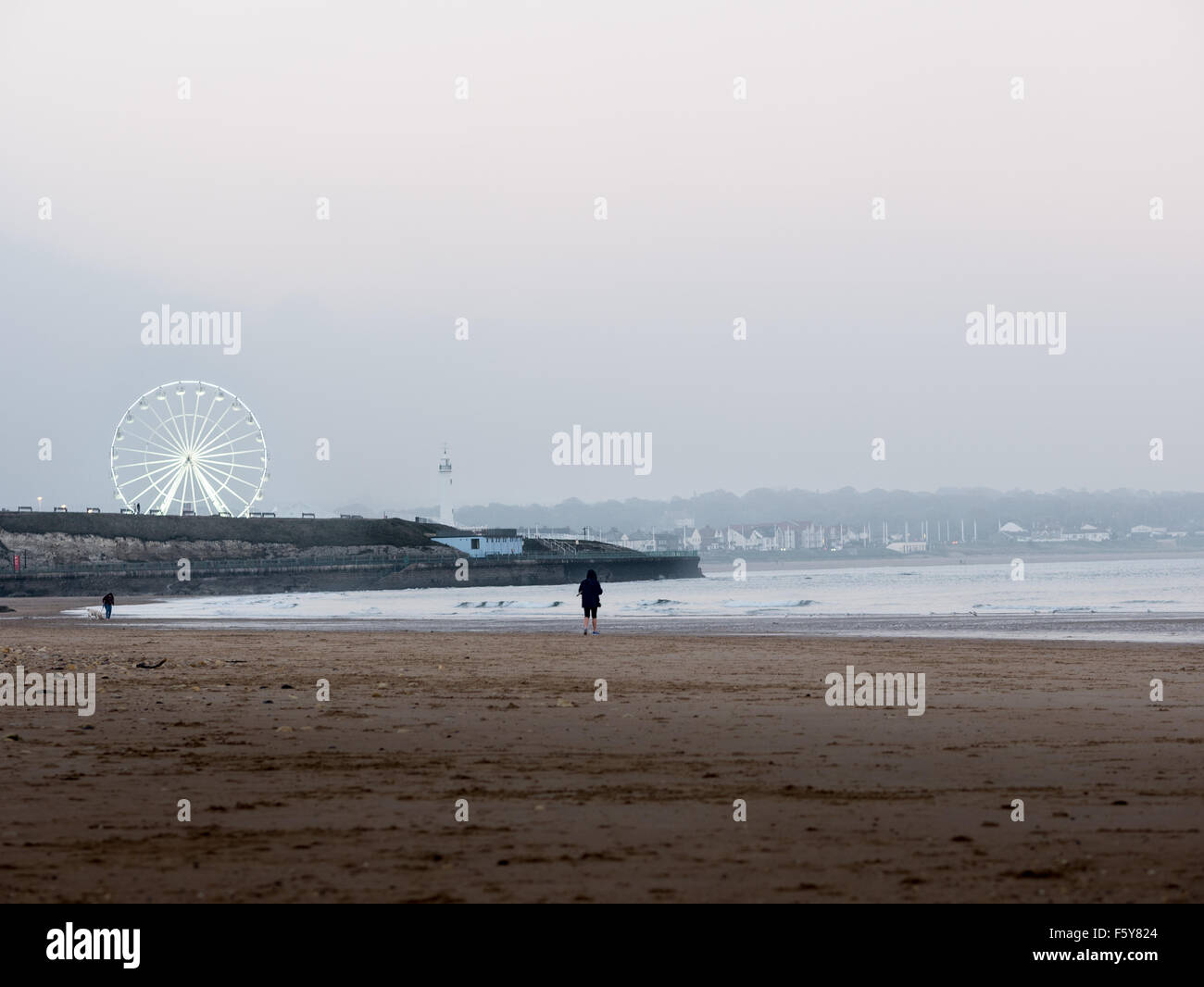 Roker beach, Sunderland Stock Photo - Alamy