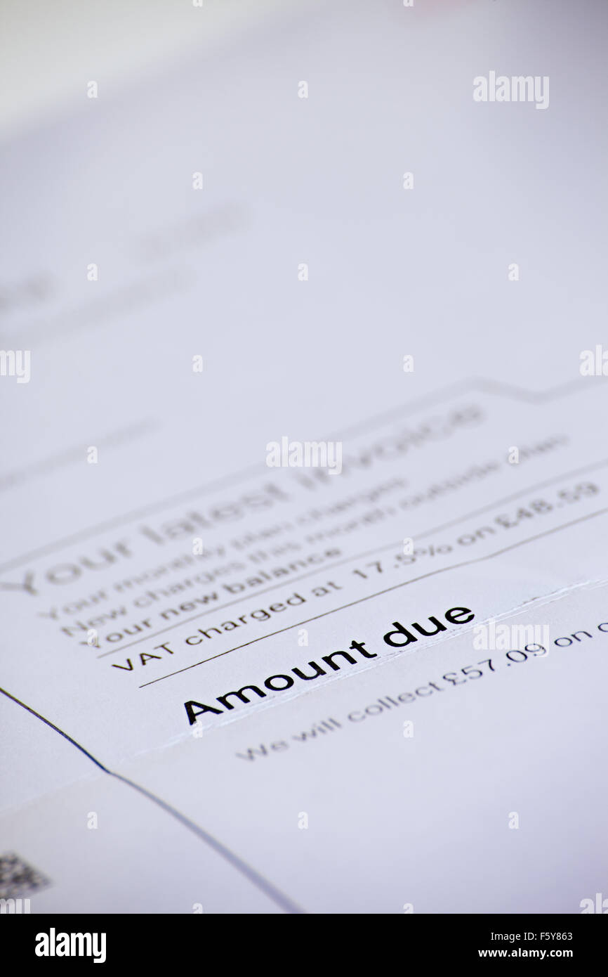 Close up of a paper bill saying Amount Due Stock Photo - Alamy