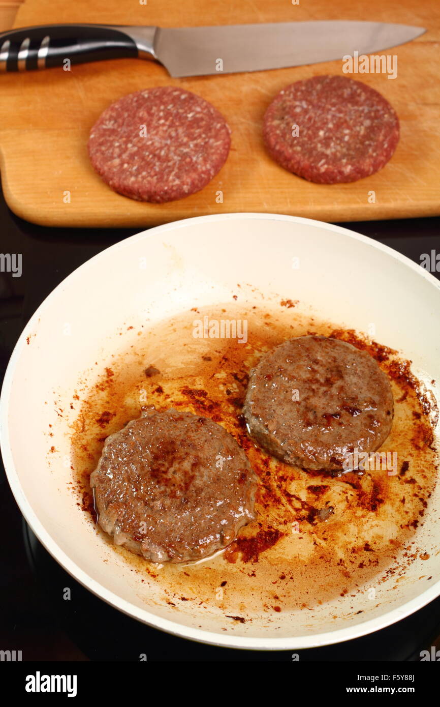 Frying Burger Beef Patty Stock Photo - Alamy