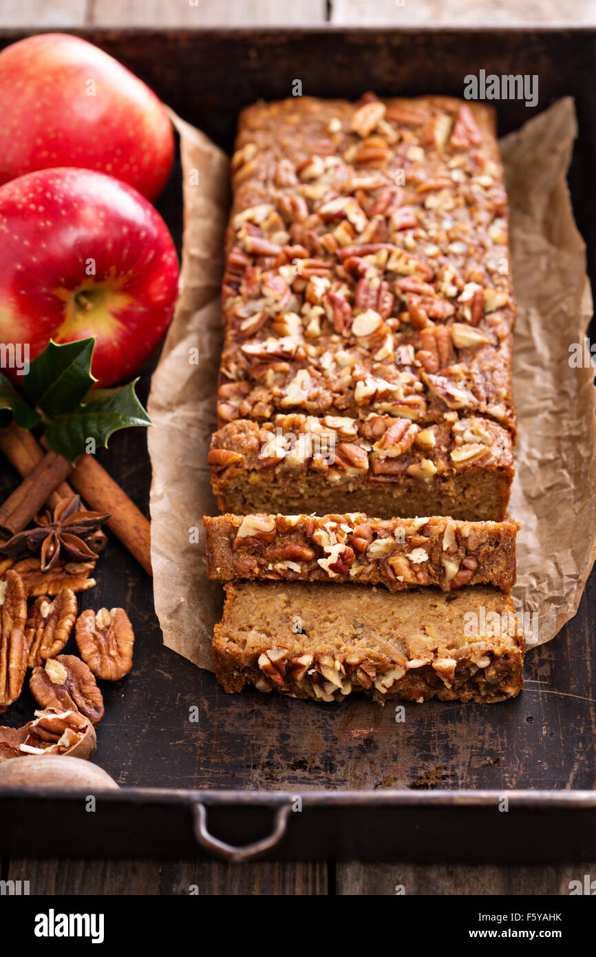 Gingerbread apple loaf cake with cinnamon and nuts Stock Photo - Alamy