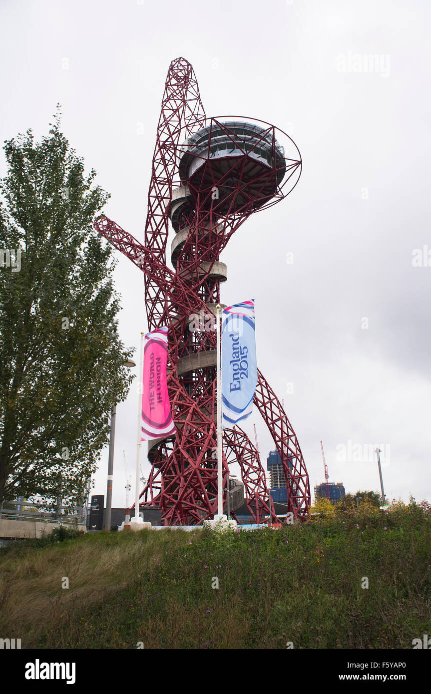 ArcelorMittal Orbit tower, Queen Elizabeth Olympic Park Stock Photo - Alamy