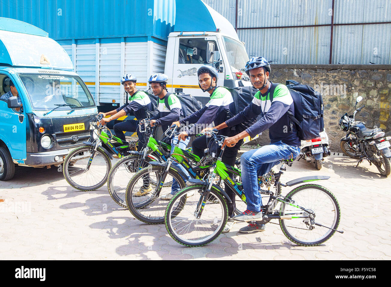 Indian deliveries hi-res stock photography and images - Alamy