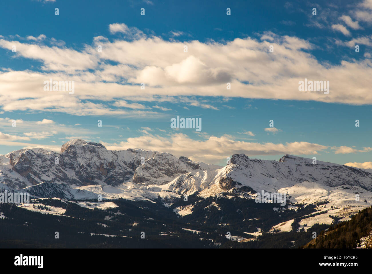 winter in the italian alps, with the ski slope full of snow Stock Photo ...
