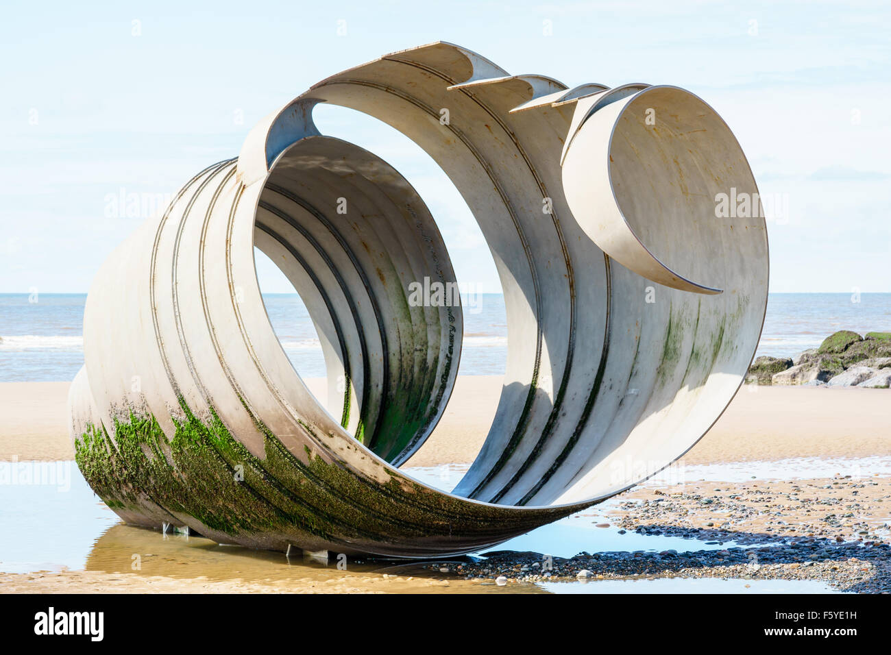 Cleveleys sculptures hi-res stock photography and images - Alamy