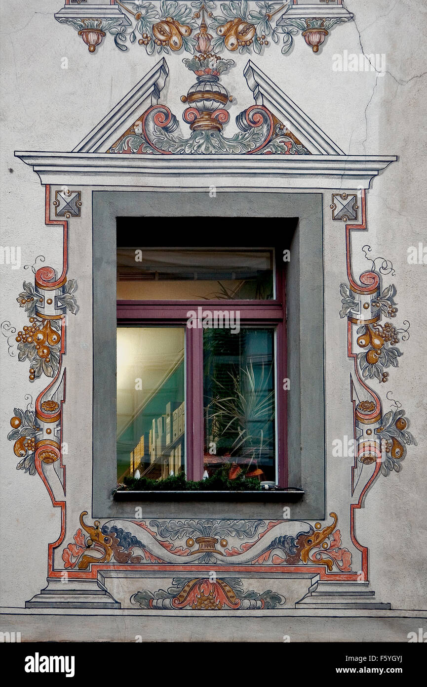 red window of a city in ravensburgher germany Stock Photo - Alamy