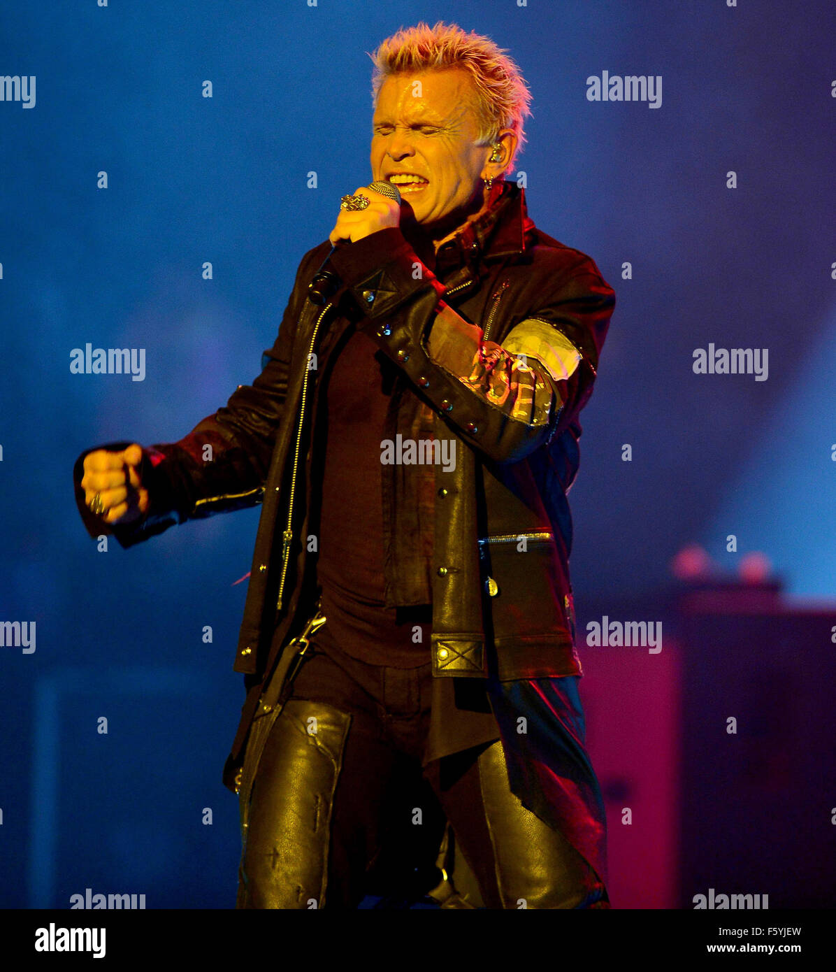Billy Idol performs at Hard Rock Live at the Seminole Hard Rock Hotel ...