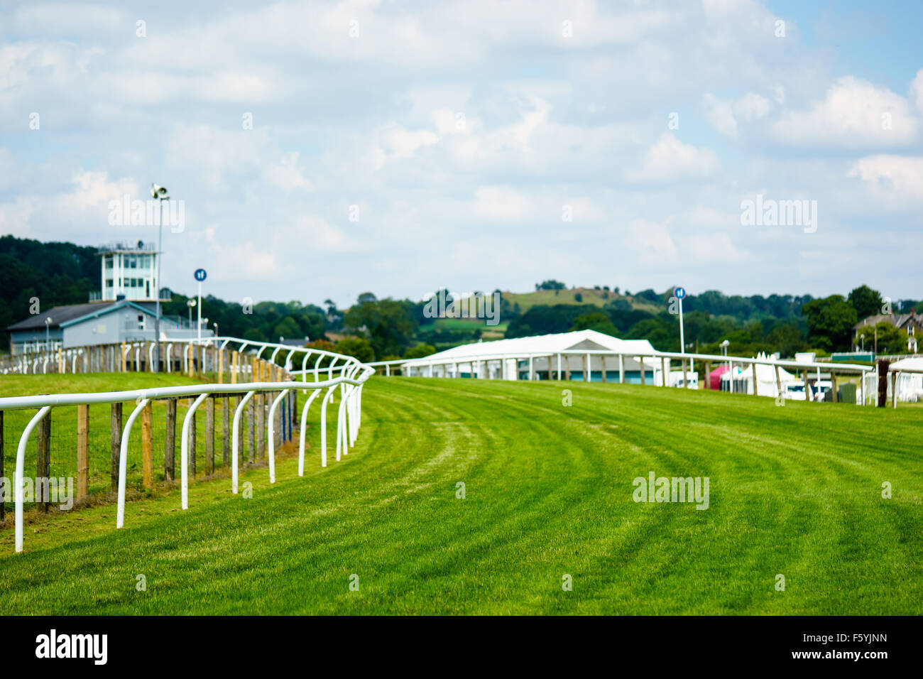 Cartmel racecourse hi-res stock photography and images - Alamy