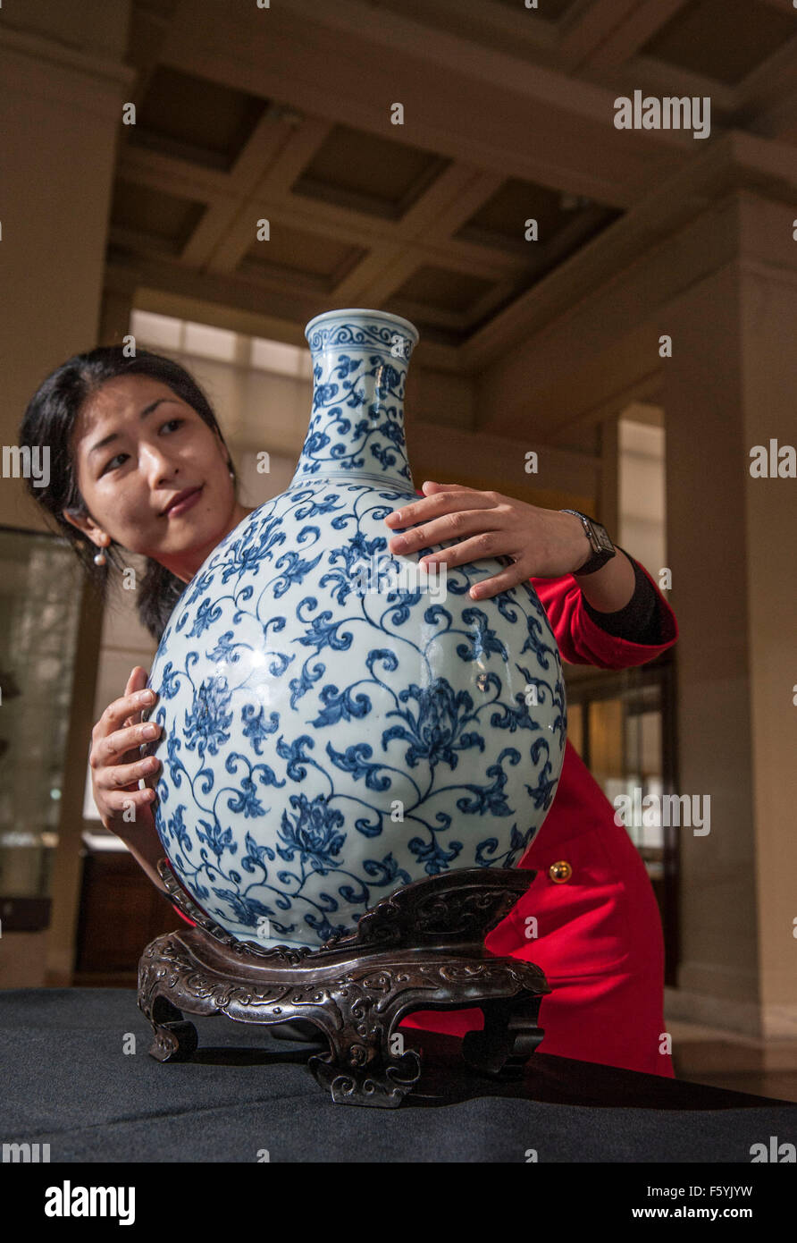 Project curator at the british museum hi-res stock photography and ...