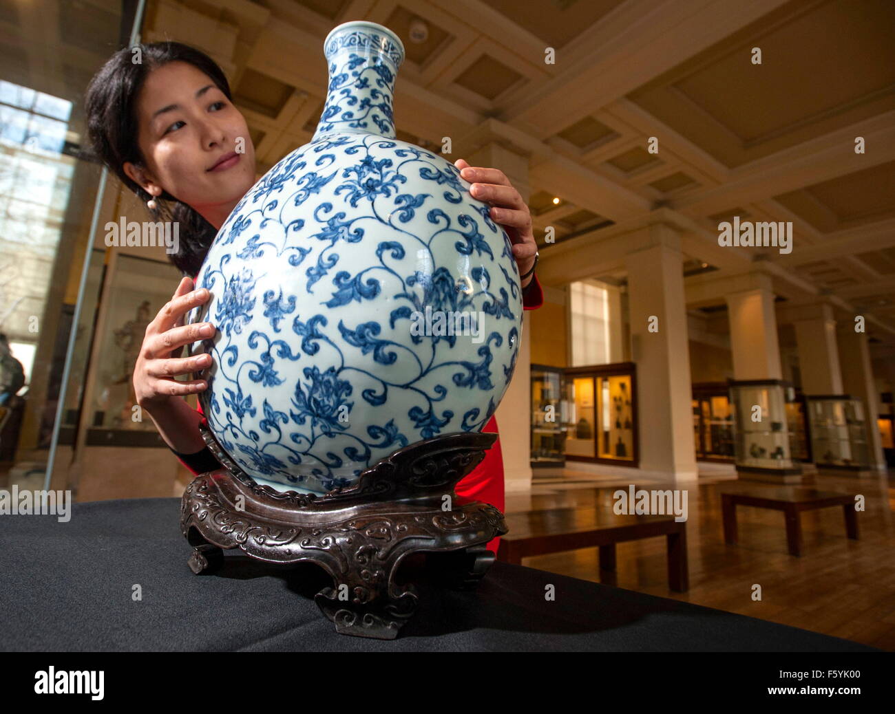 Project curator at the british museum hi-res stock photography and ...