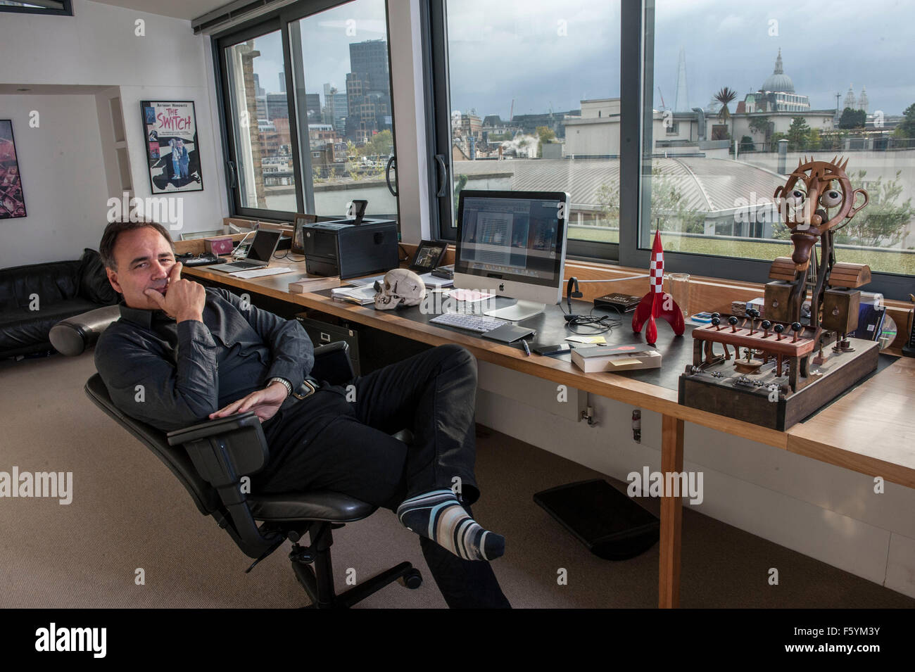 Writer home hi-res stock photography and images - Alamy