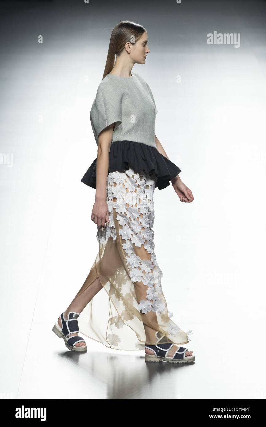 Mercedes Benz Madrid Fashion Week Spring/Summer 2016 - Xavi Reyes ...