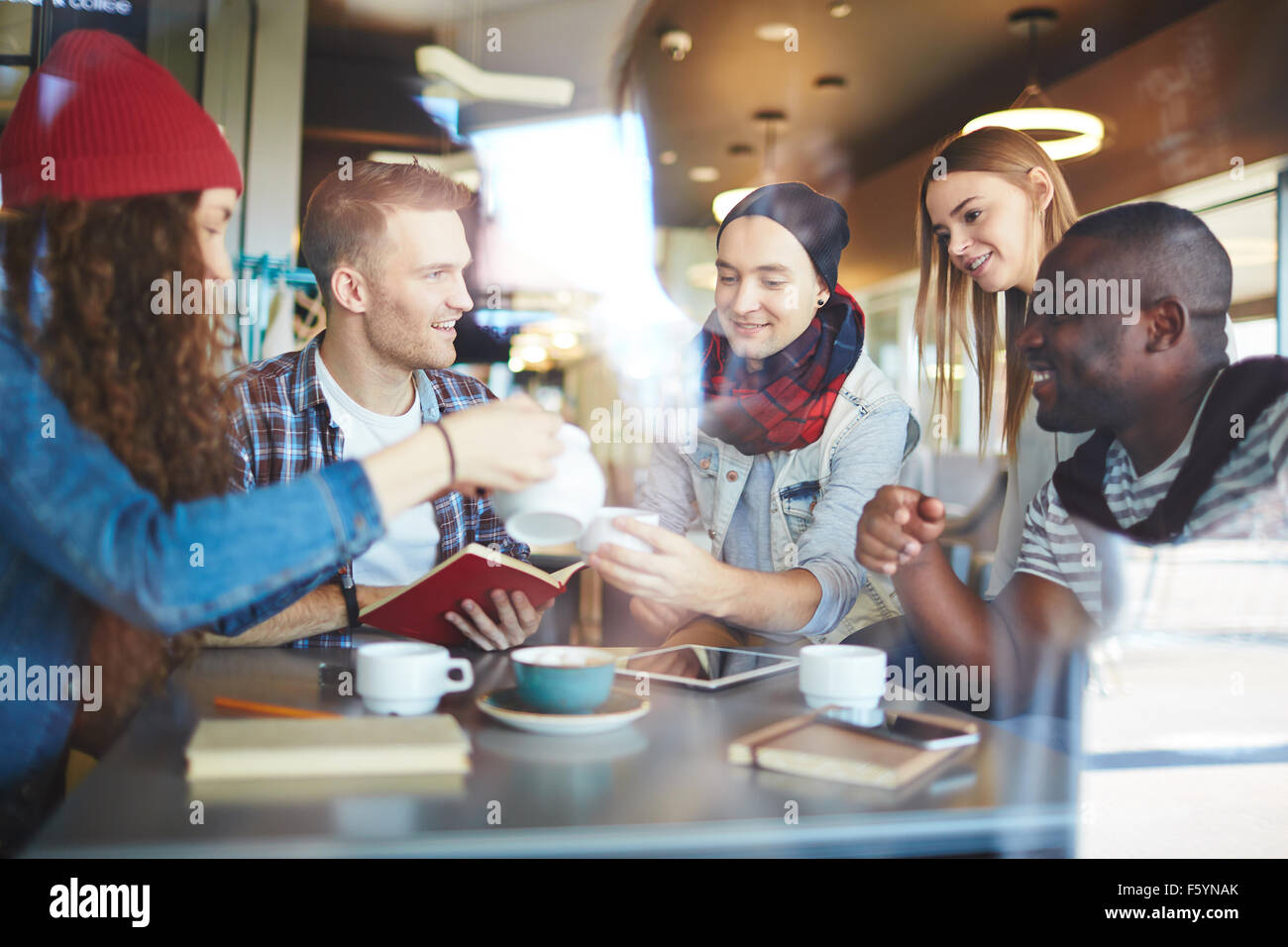 Happy group students spending time hi-res stock photography and images ...