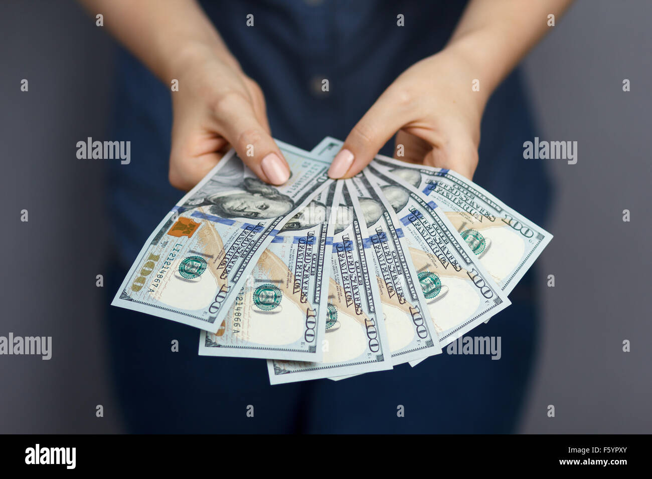 100 dollar bill fan hi-res stock photography and images - Alamy