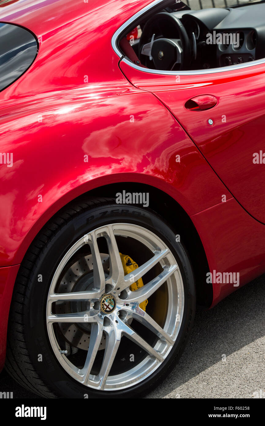 Competizone hi-res stock photography and images - Alamy