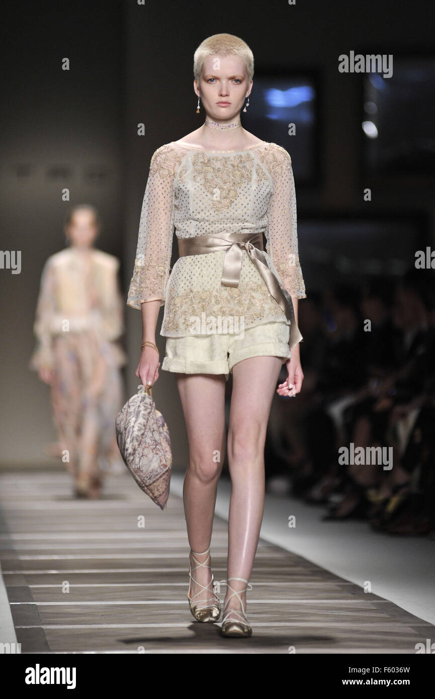 Milan Fashion Week Spring/Summer 2016 - ETRO - Catwalk Featuring: Model ...