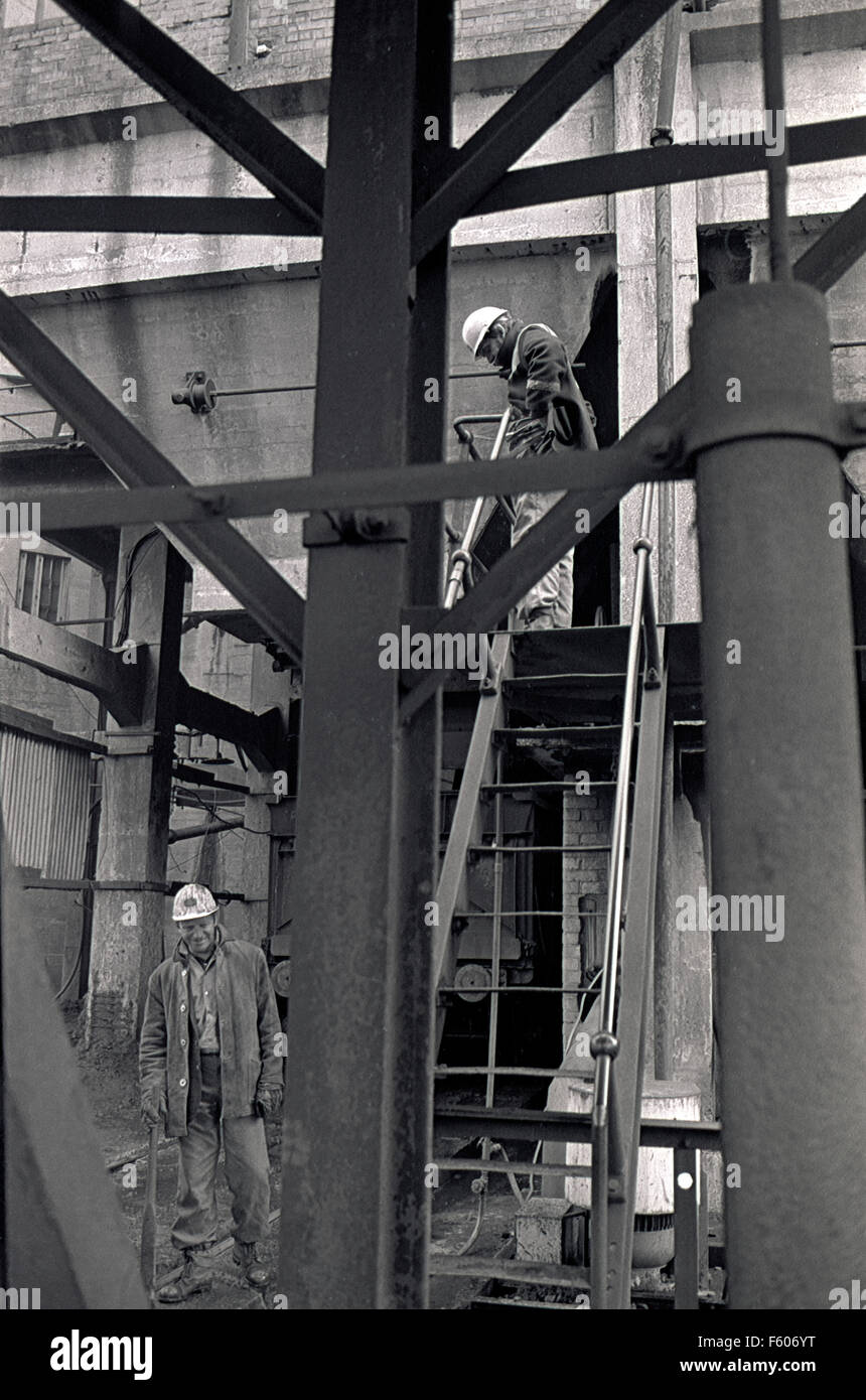 Merthyr vale colliery pit baths hi-res stock photography and images - Alamy