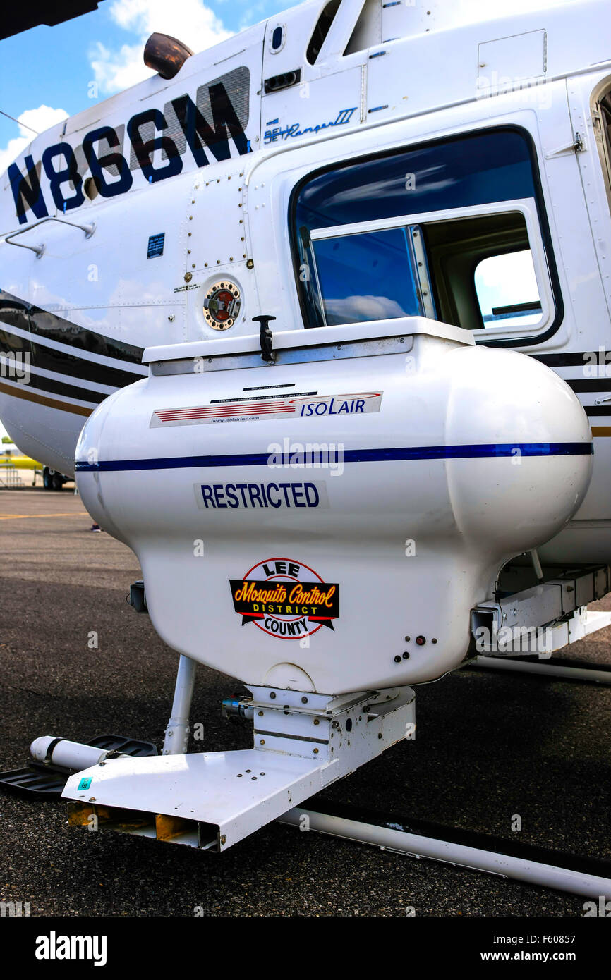 Bug spray hi-res stock photography and images - Alamy