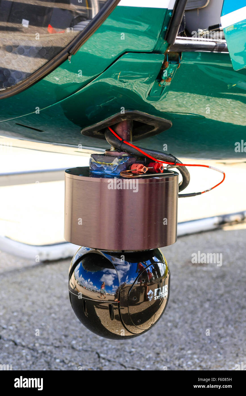 Police helicopter thermal imaging camera hi-res stock photography and ...