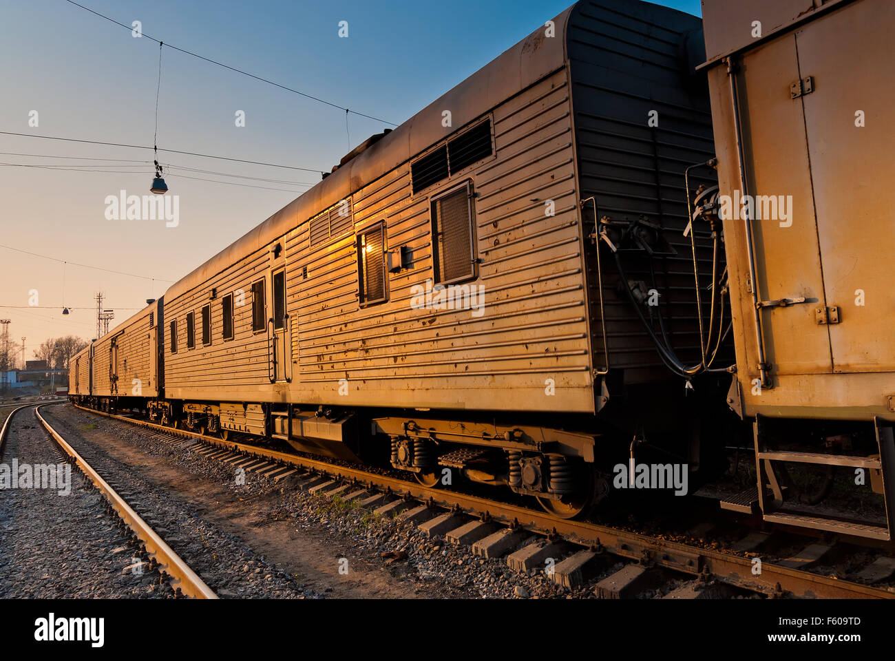 Photo of train hi-res stock photography and images - Alamy