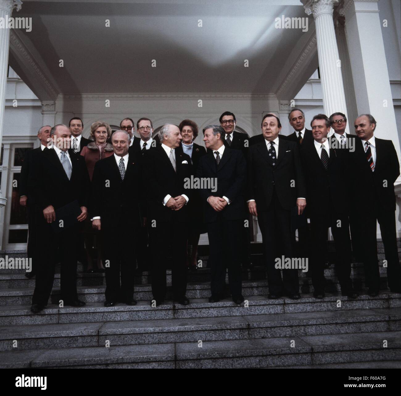 Chancellor Helmut Schmidt (center) presents his cabinet to President ...