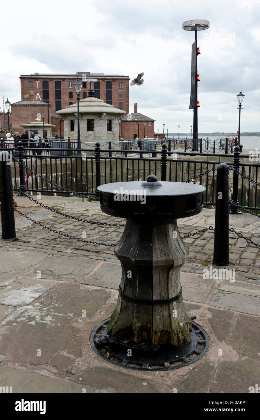 Old capstan by the waterfront in Liverpool, England Stock Photo - Alamy
