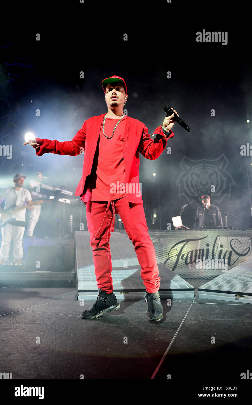 Balvin performing live on stage hi-res stock photography and images - Alamy