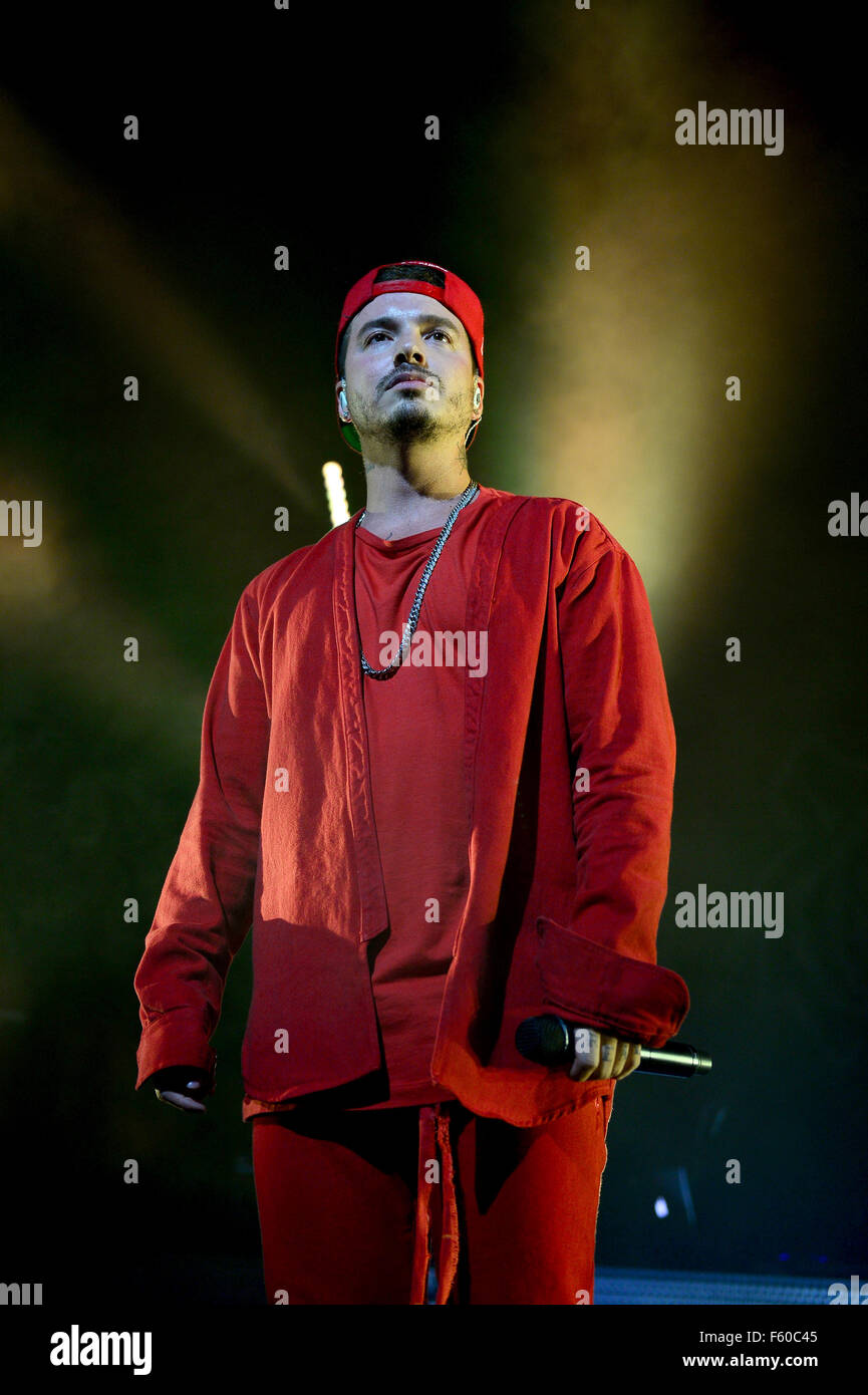 Balvin performing live on stage hi-res stock photography and images - Alamy