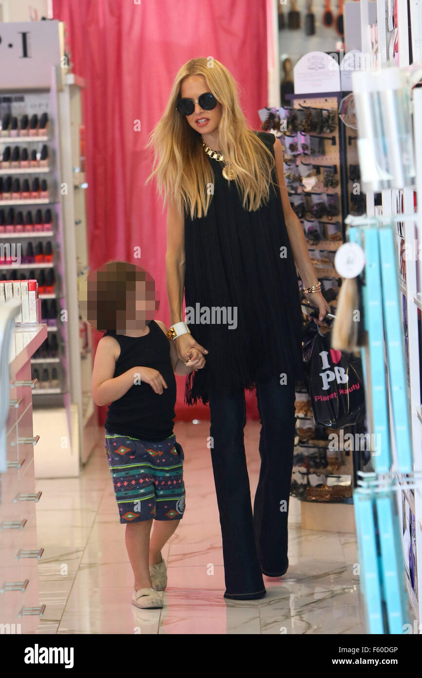 Rachel Zoe seen shopping for beauty products in Beverly Hills Featuring ...