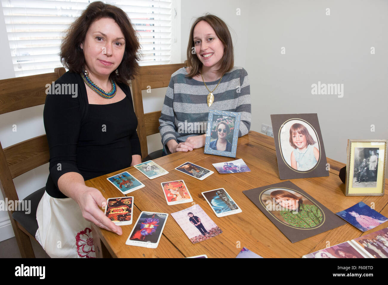 Ancestry tracing hi-res stock photography and images - Alamy