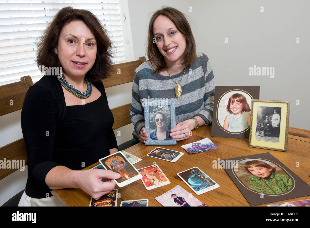 Ancestry tracing hi-res stock photography and images - Alamy