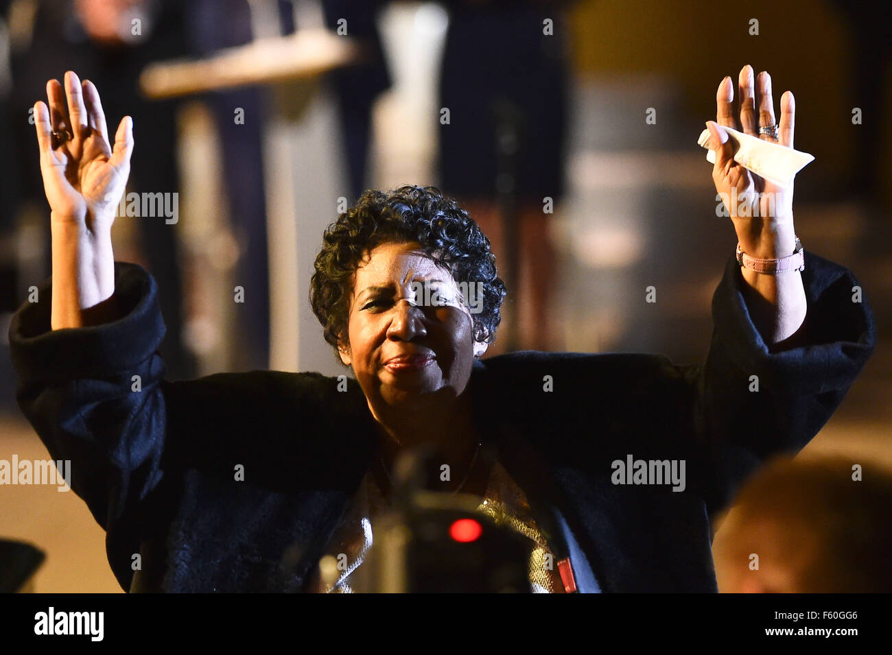 Aretha Franklin performs during the Festival of Families - World ...