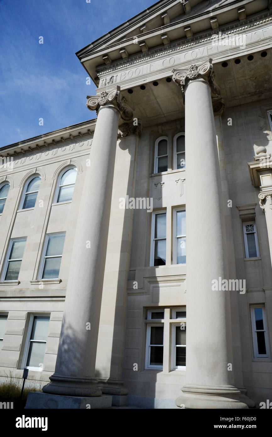 Boone County Courthouse, Lebanon, Indiana. Finished in 1912 Stock Photo ...