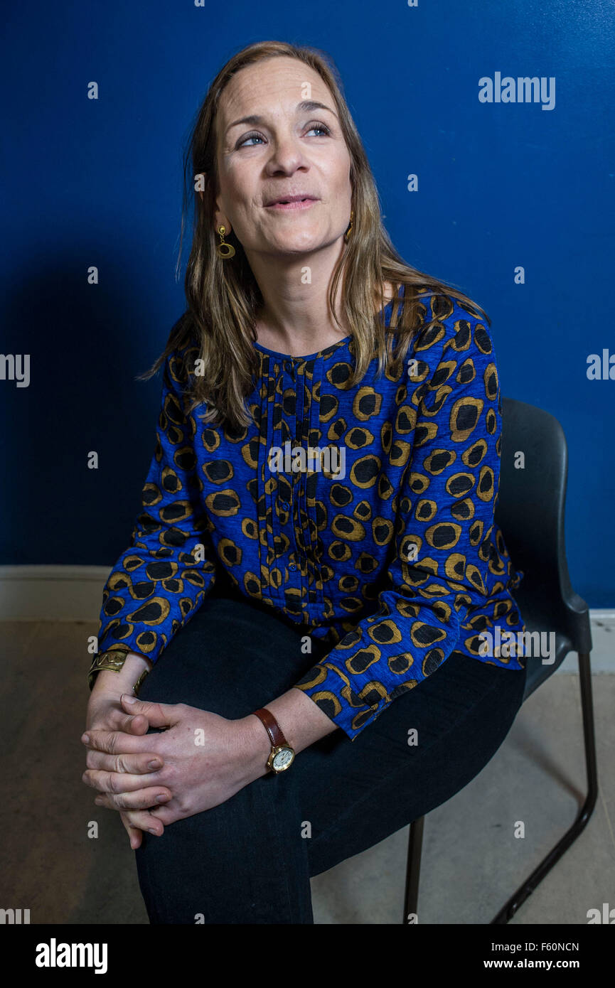 Tracey Chevalier best selling author born in 1962 and grew up in ...