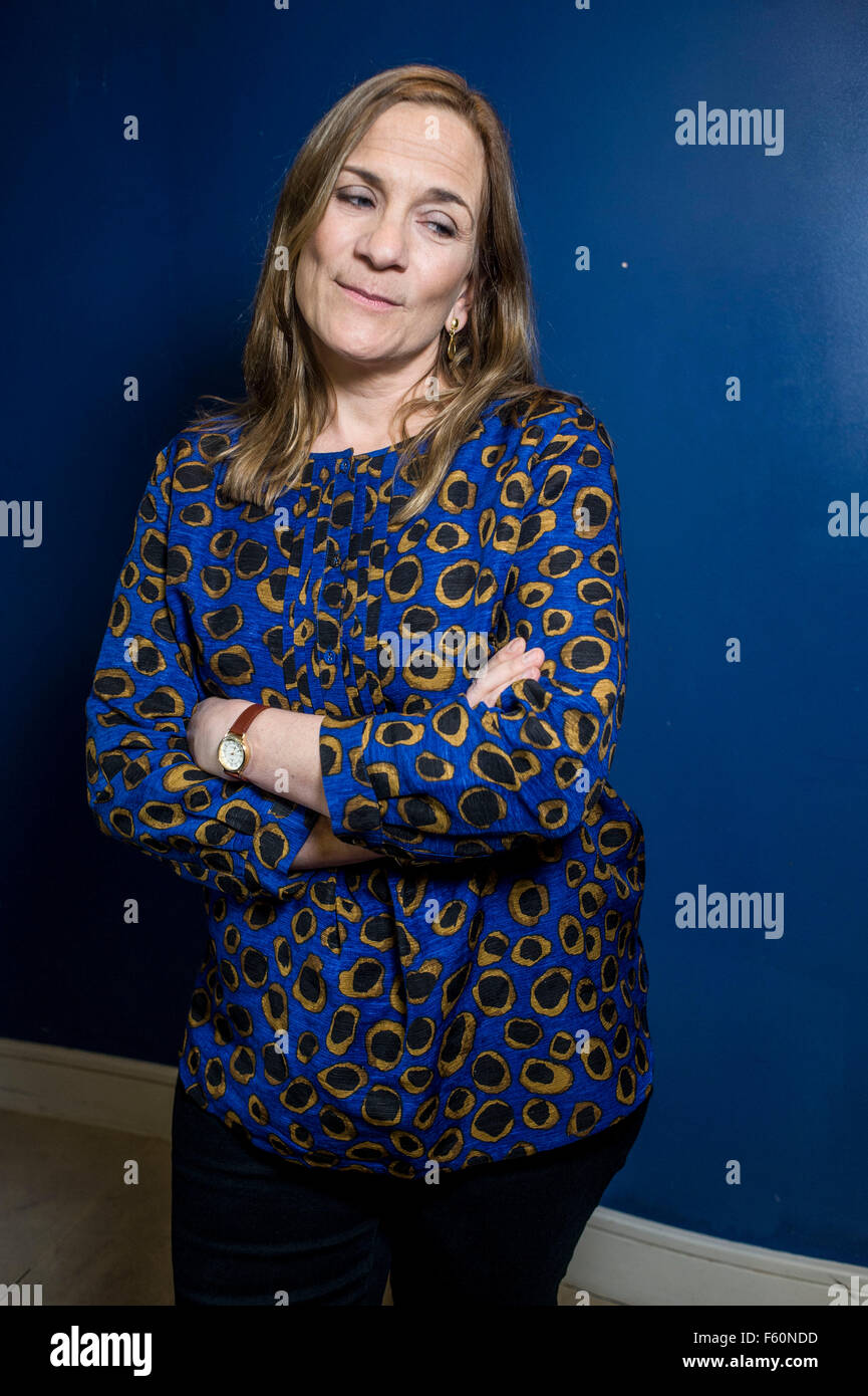 Tracey Chevalier best selling author born in 1962 and grew up in ...