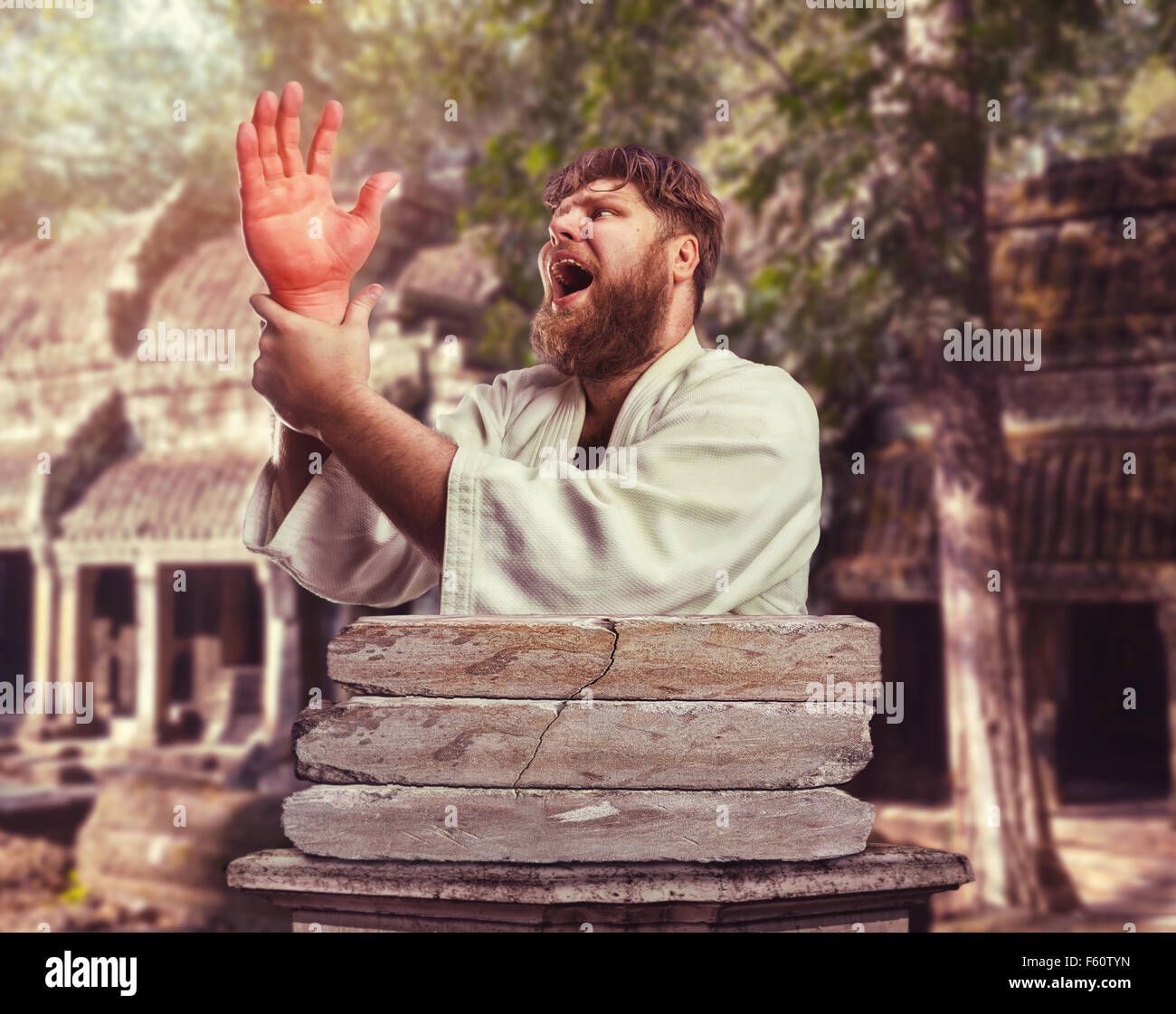 Karate break hand hi-res stock photography and images - Alamy