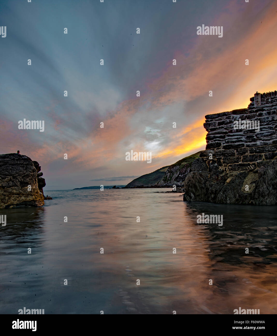 Sunset from Portwrinkle harbour SE Cornwall Stock Photo - Alamy