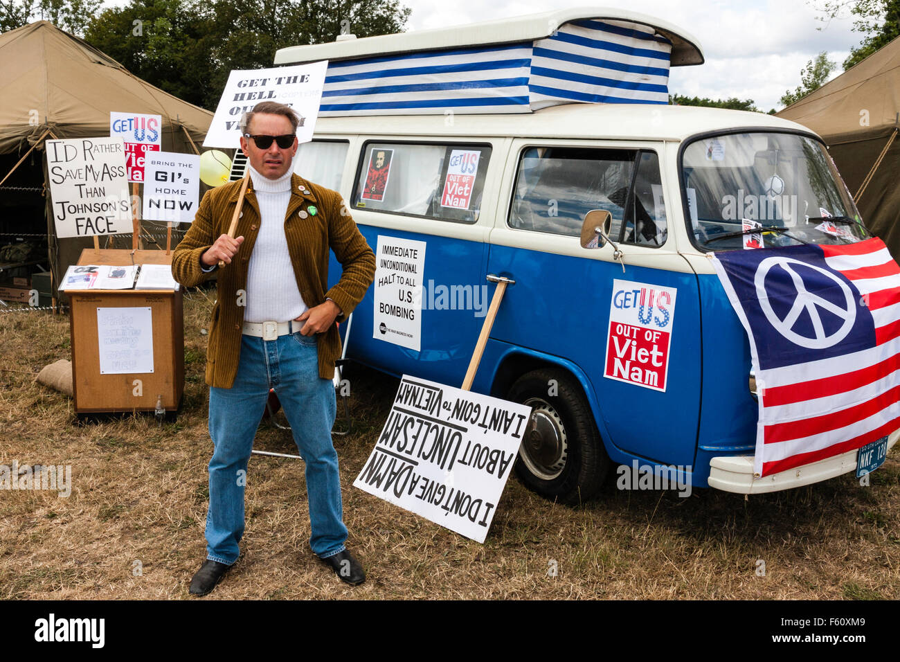 Anti vietnam war movement hi-res stock photography and images - Alamy